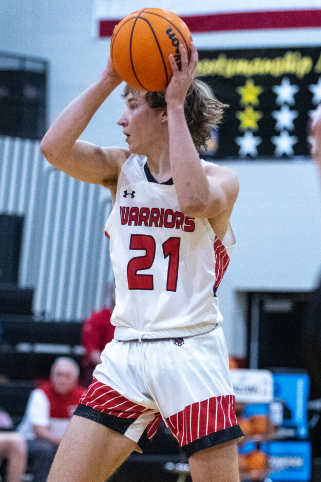 Boys basketball: Ericksen outduels Schenck, Syracuse tops Weber 76-66 ...